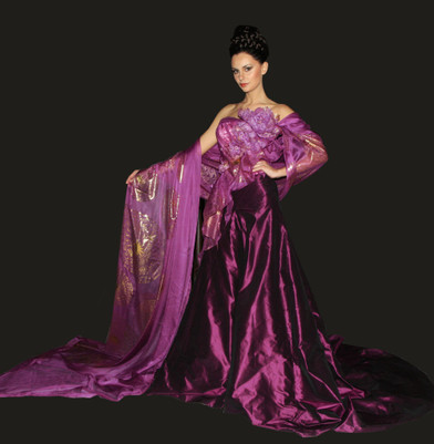 Die La Hong Gmbh gibt exklusiv bekannt! Der Haute-Couture-Designer ...