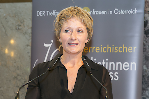 Bild: Barbara Tóth (Falter) | Journalistinnenkongress, 12.10.2017 | OTS.at