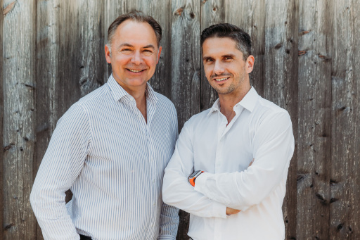 Almdudler independently takes over the distribution of the iconic glass ...